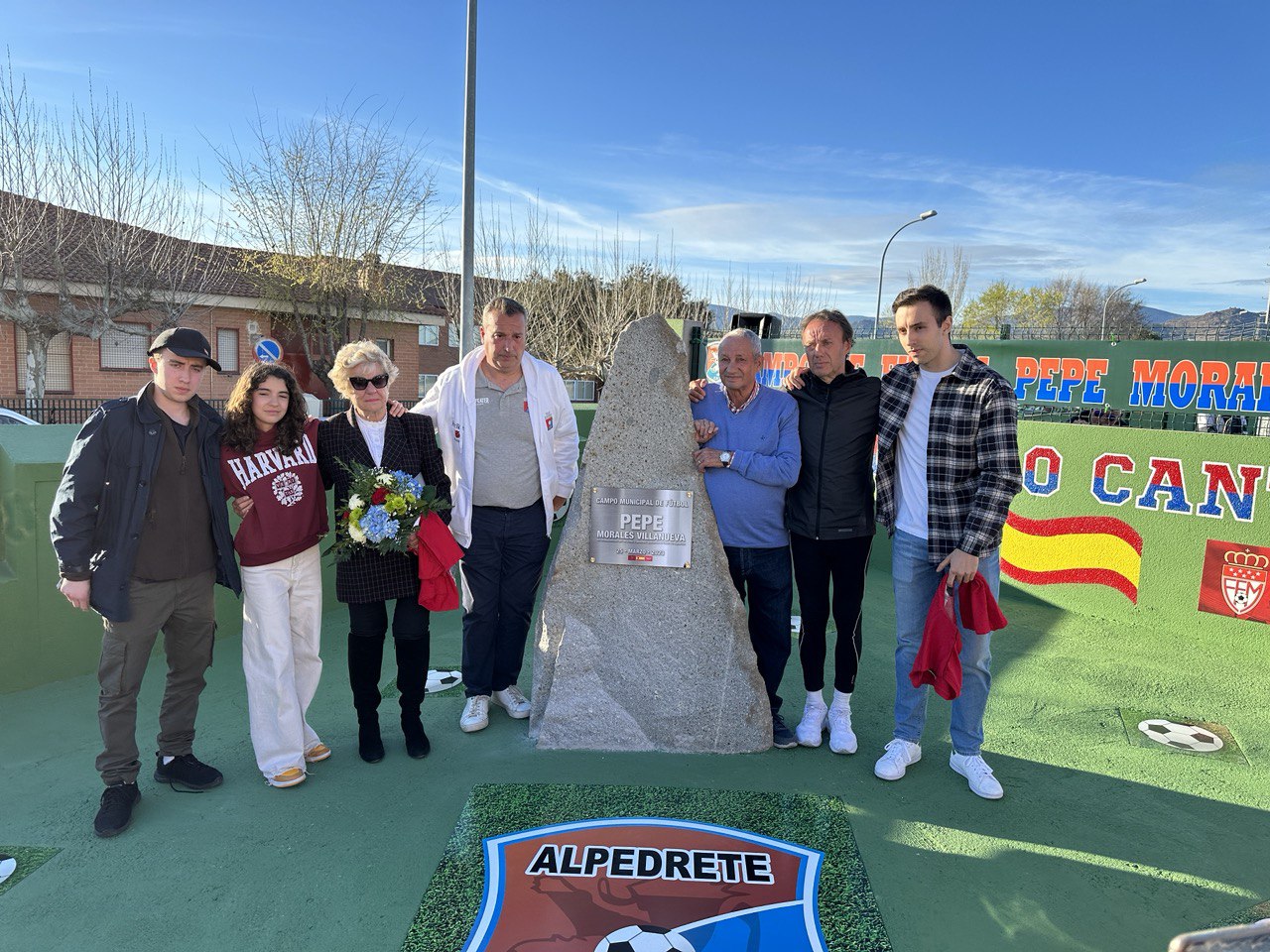 Homenaje: El Campo de Fútbol municipal lleva el nombre de Pepe Morales ...